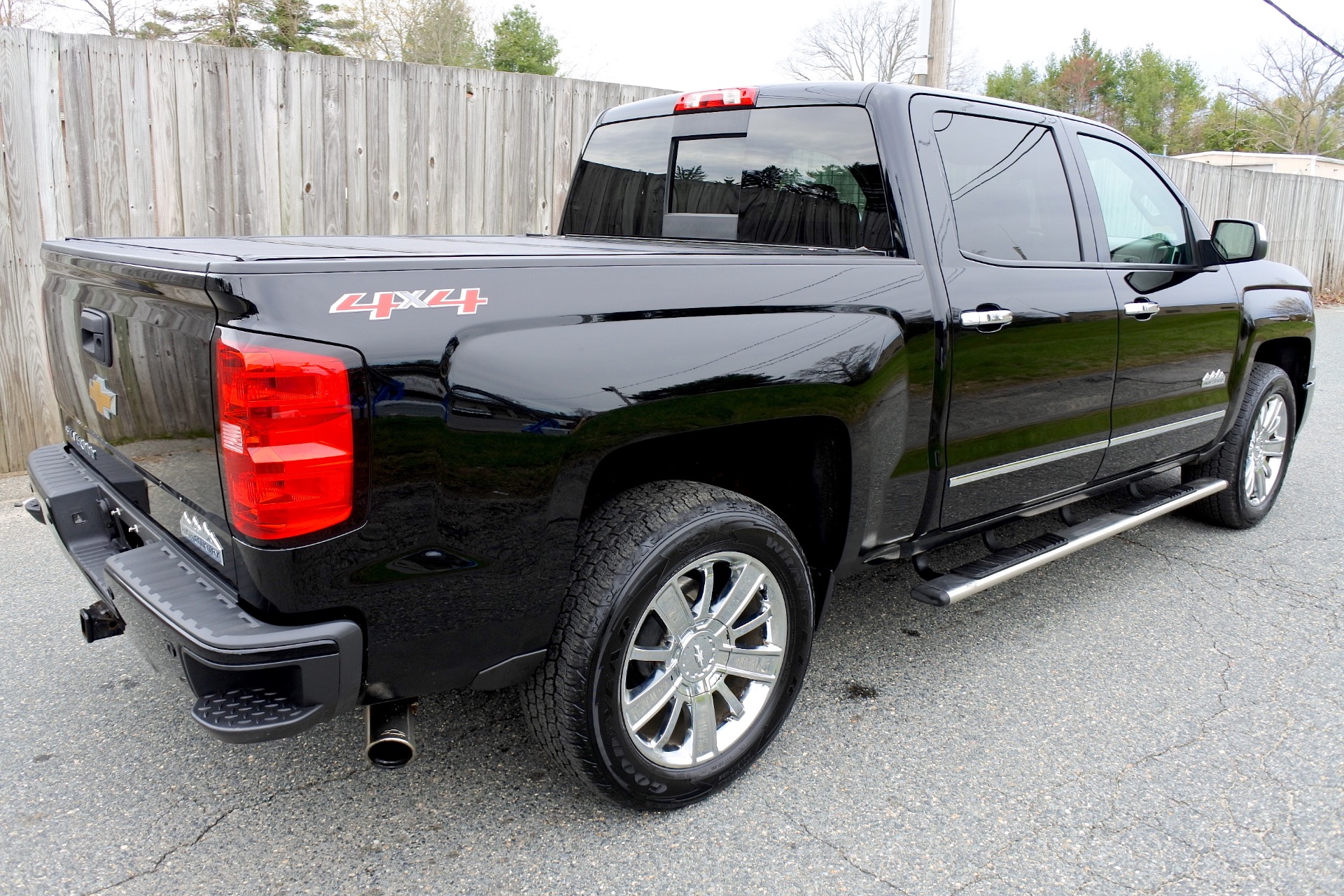 Used 2014 Chevrolet Silverado 1500 4WD Crew Cab 143.5' High Country For ...