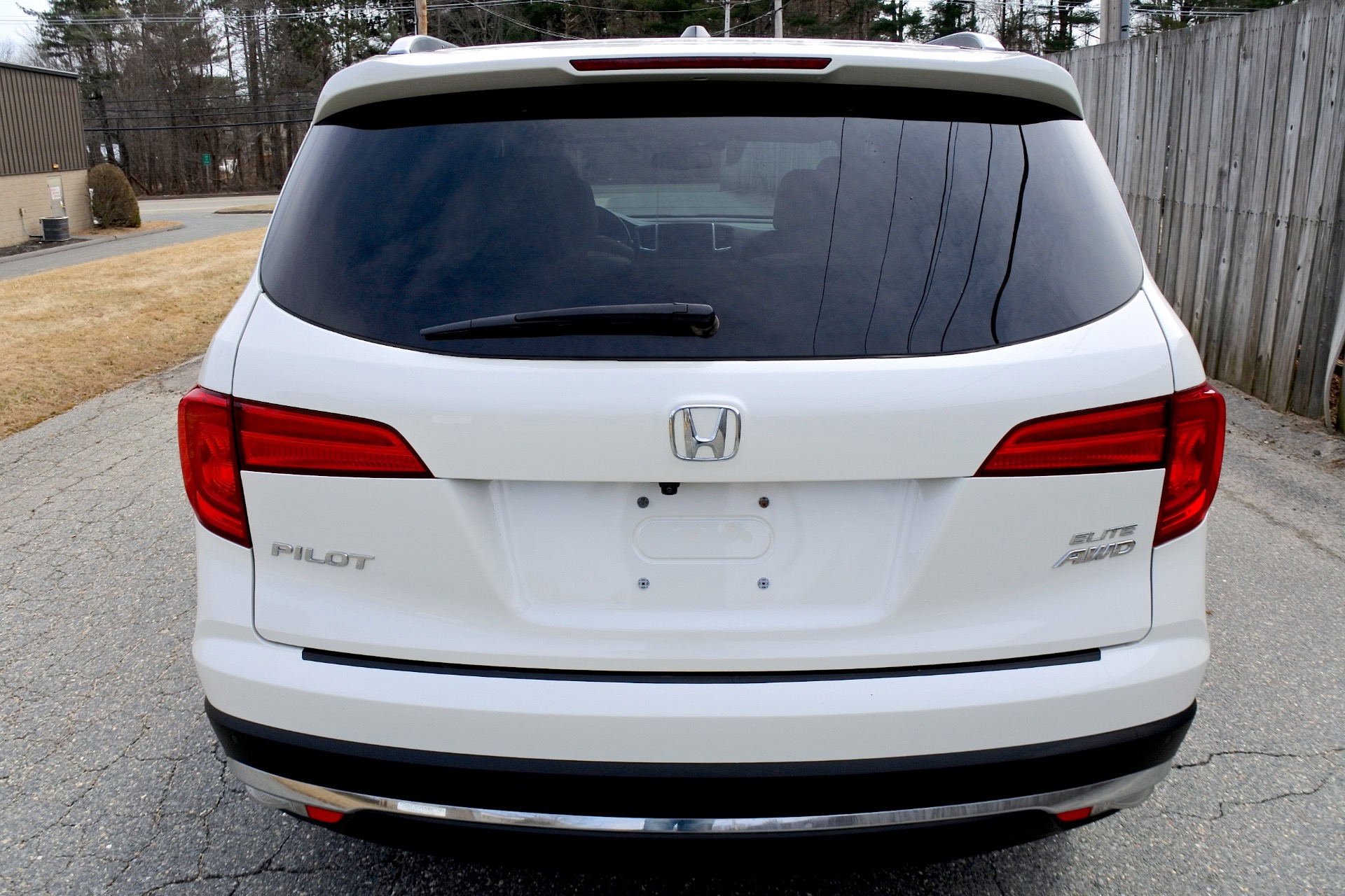 Used 2016 Honda Pilot AWD 4dr Elite w/RES & Navi For Sale ($29,980 ...