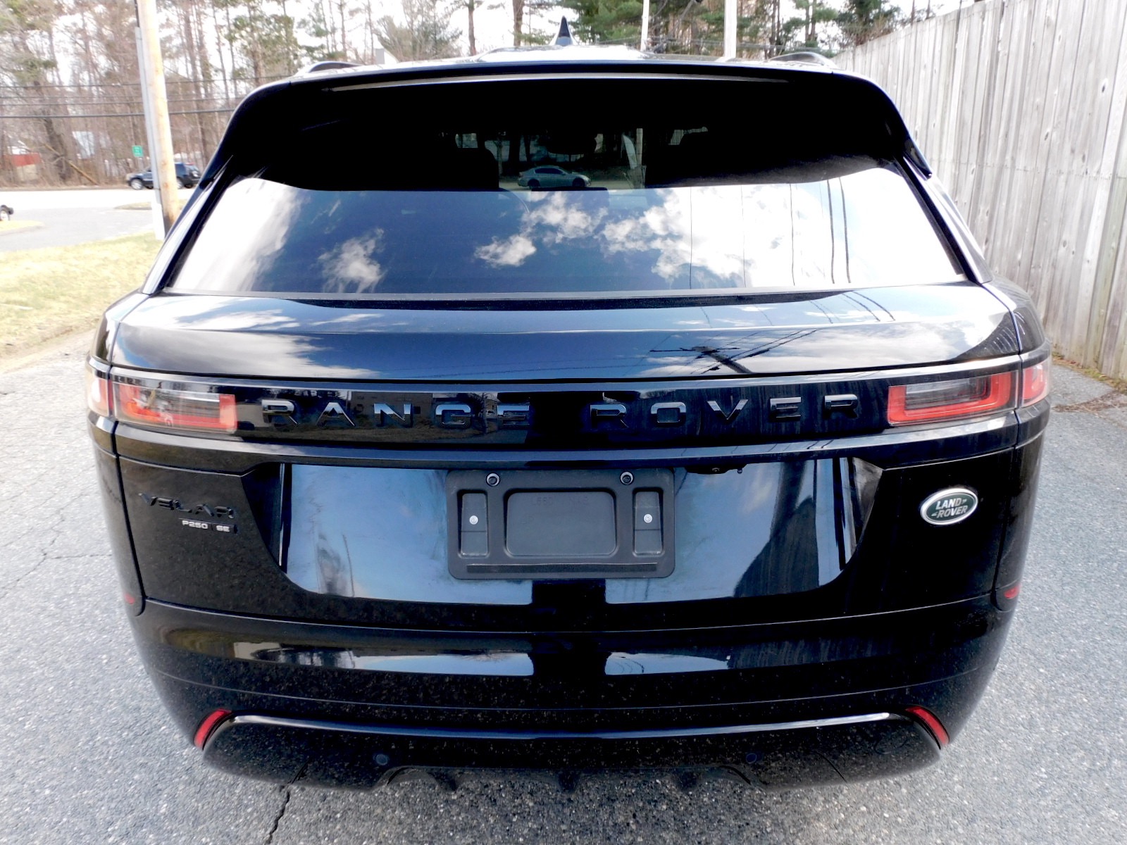 Used 2019 Land Rover Range Rover Velar P250 R-Dynamic SE For Sale ...