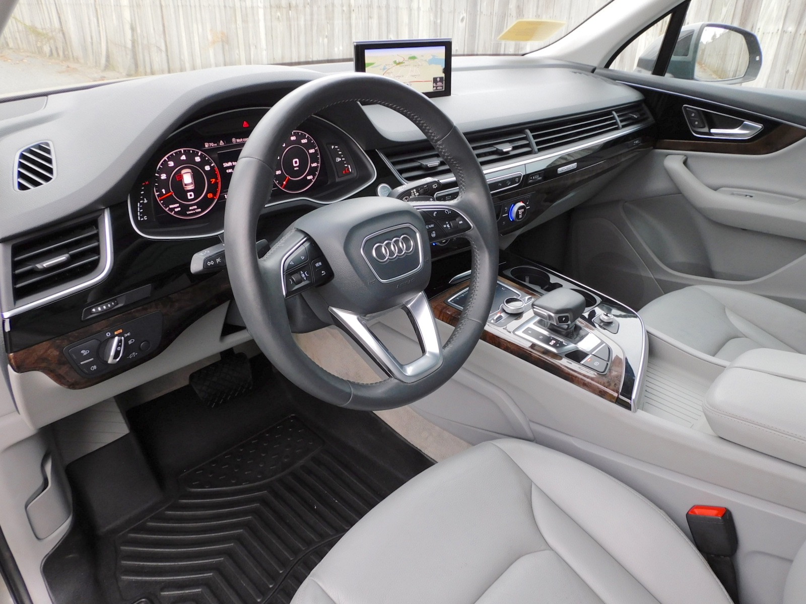 Used 2017 Audi Q7 3.0 TFSI Premium Plus Quattro For Sale ($23,800 ...