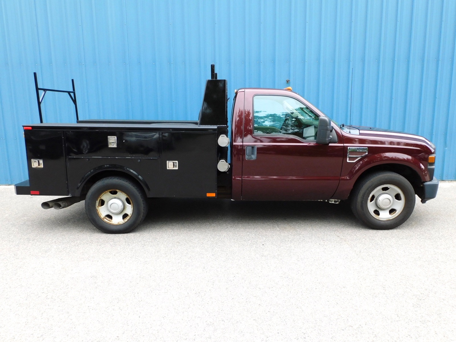 Used 2009 Ford Super Duty F-350 Srw 2WD Reg Cab 137 XL For Sale ...