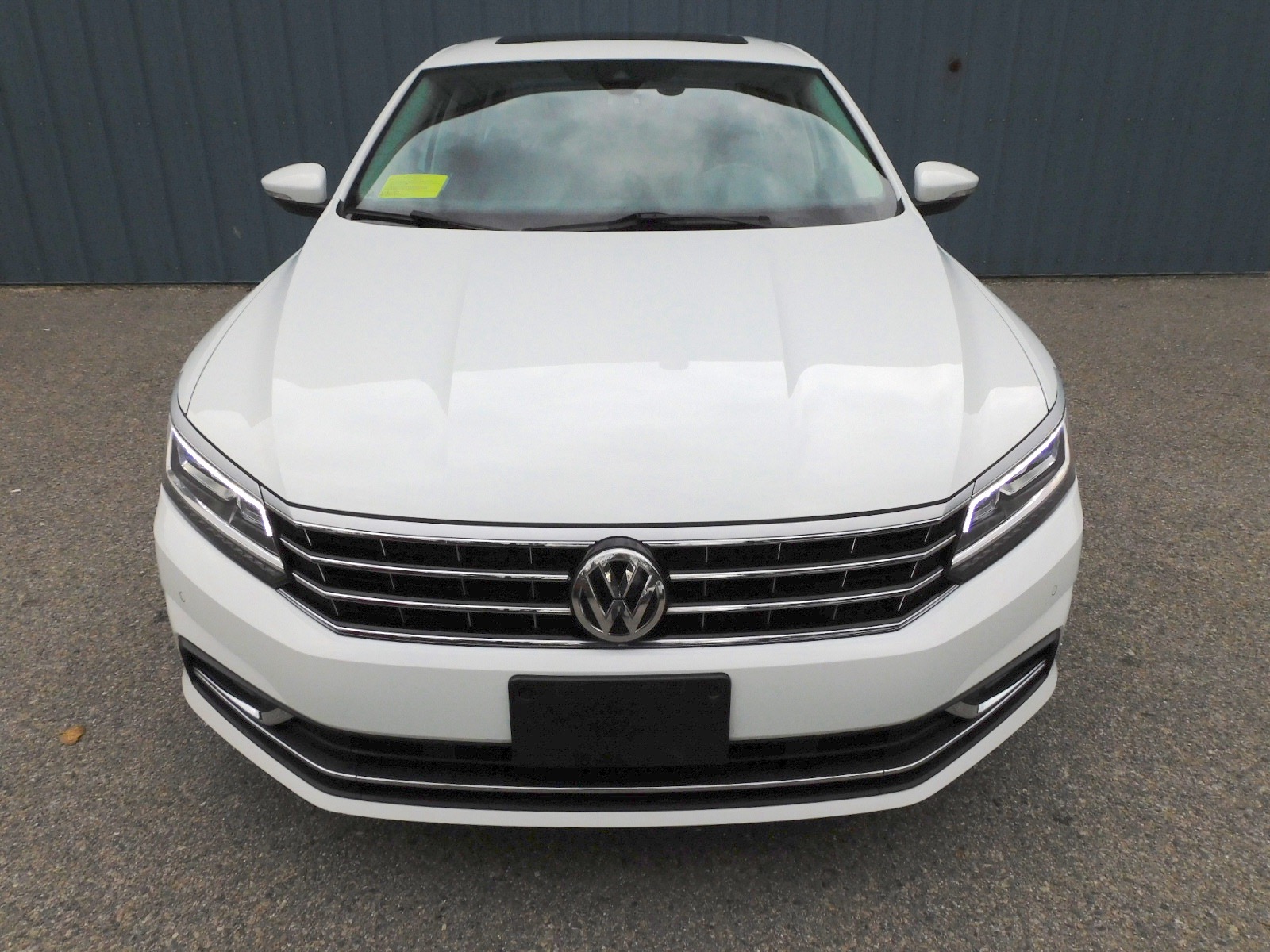 Used 2016 Volkswagen Passat 1.8T Auto SEL Premium PZEV For Sale ...