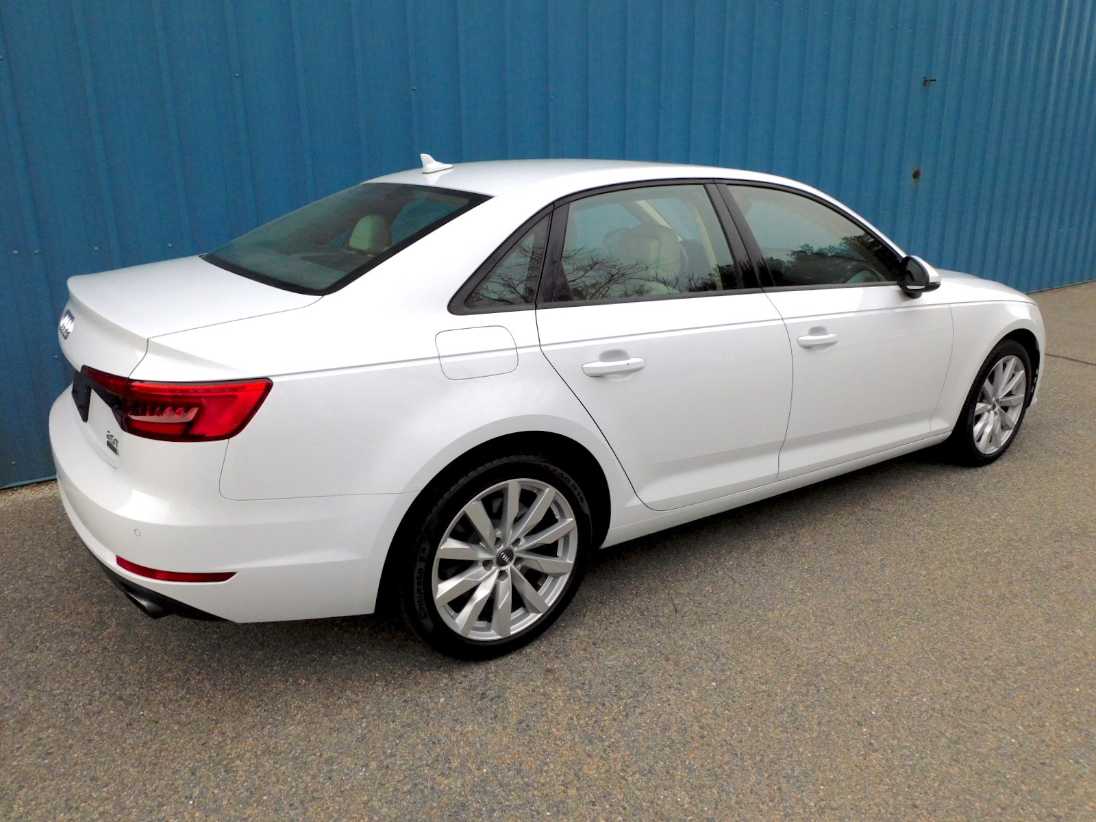 Used 2017 Audi A4 2.0 TFSI Auto Premium quattro AWD For Sale ($14,800 ...