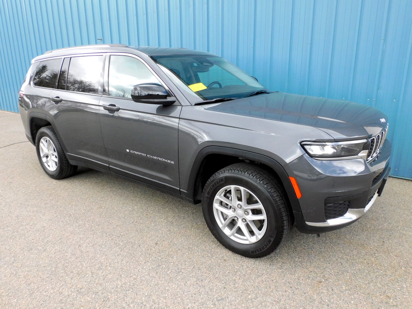 Used 2021 Jeep Grand Cherokee l Laredo 4x4 For Sale ($33,800) | Metro ...
