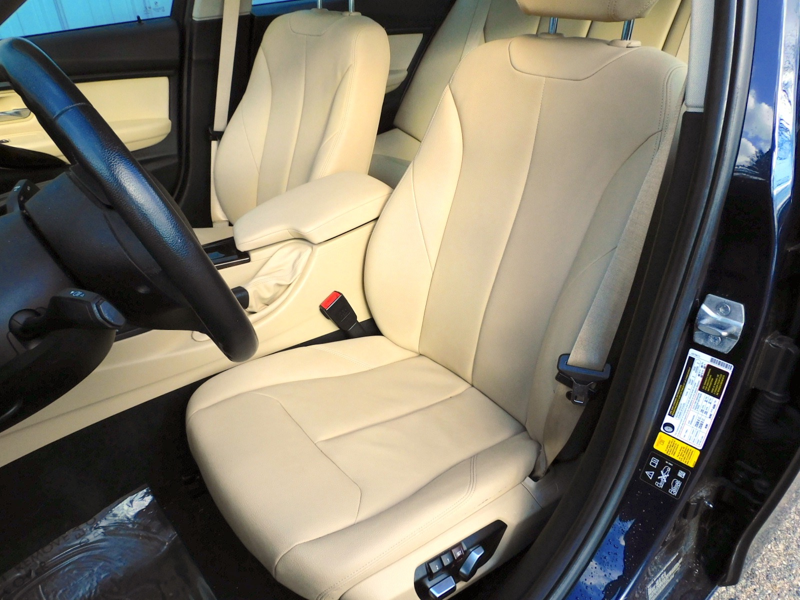 Used 2017 BMW 3 Series 320i xDrive Sedan For Sale ($12,900) | Metro ...