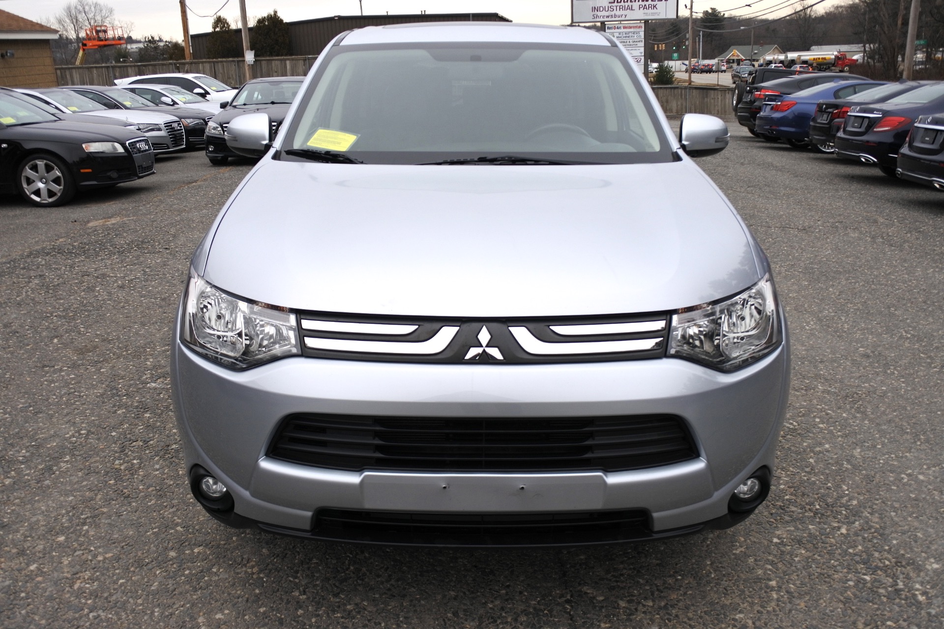 Used 2014 Mitsubishi Outlander 4WD 4dr SE For Sale ($12,885) | Metro ...