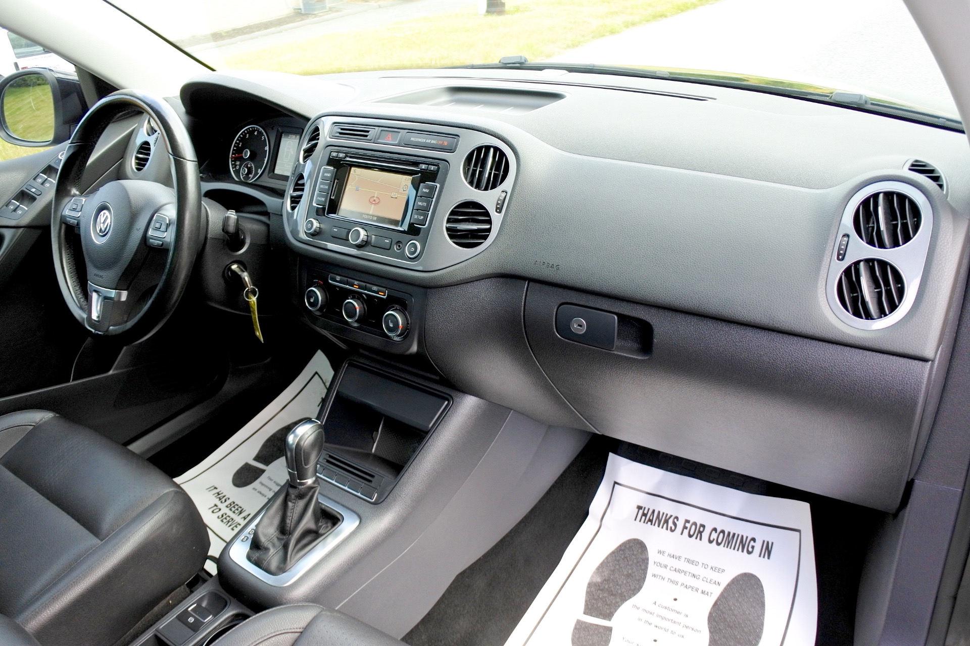 Used 2012 Volkswagen Tiguan SE 4WD w/Sunroof & Nav For Sale ($9,800 ...