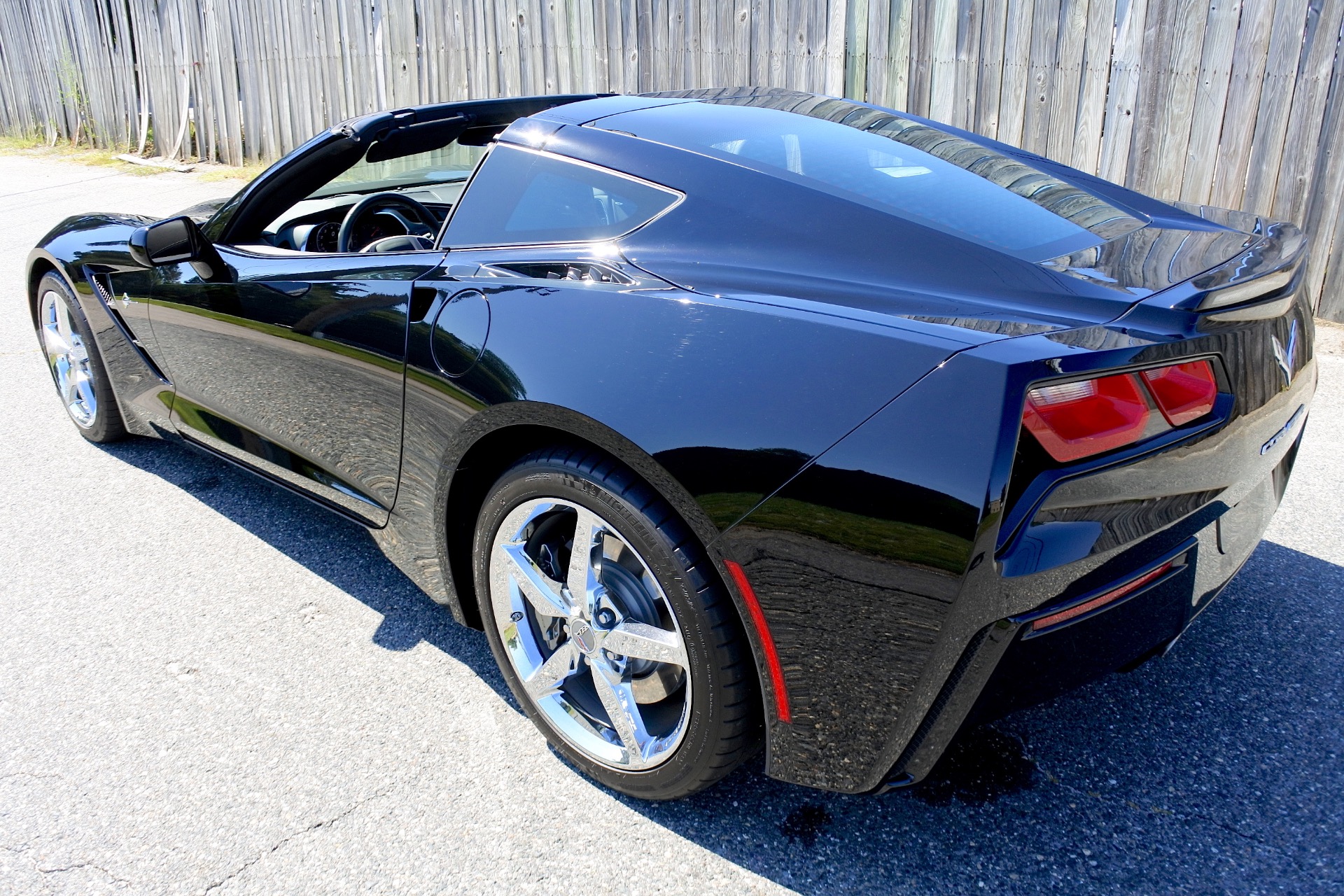 Used 2015 Chevrolet Corvette Stingray Coupe w/2LT For Sale ($48,800 ...
